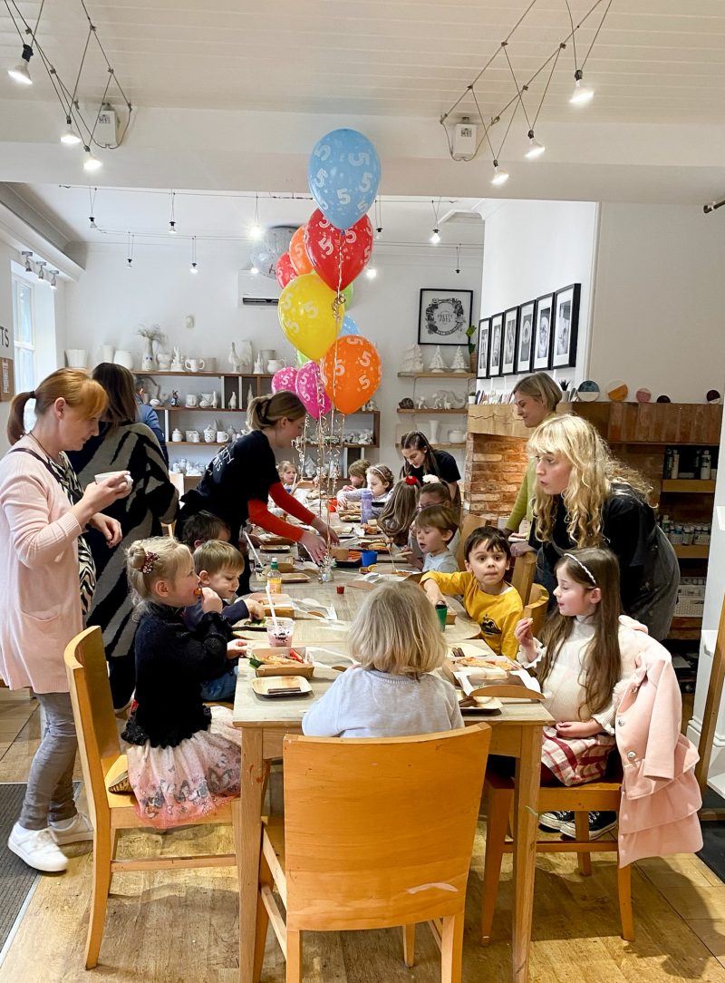 Parties - Pretty Pøts Ceramics Cafe