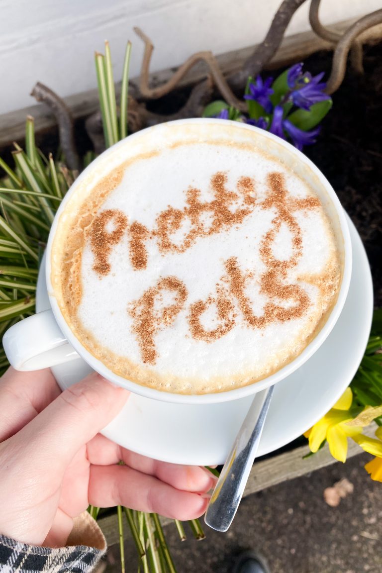 Cafe - Pretty Pøts Ceramics Cafe