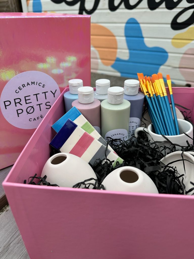 Takeaway Party Kits - Pretty Pøts Ceramics Cafe